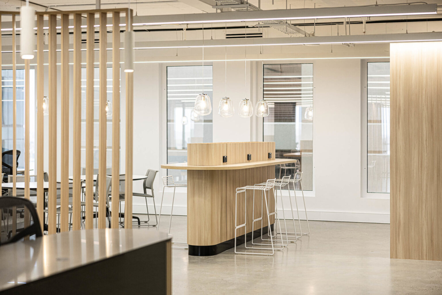 The Dos & Don'ts of Custom Joinery & Cabinets for a Professional Office ...